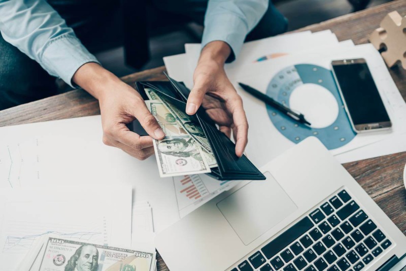 Business Owner Salary: Genevieve Maiorana’s Guide to Setting Yours